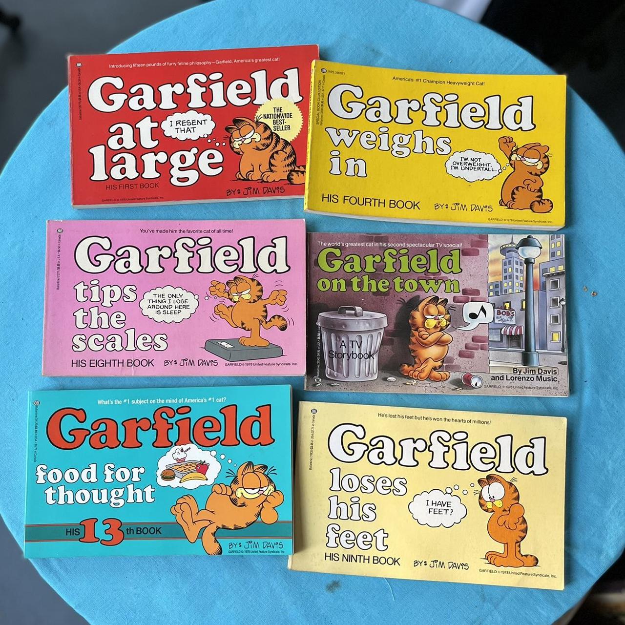 Garfield!! Set of 6 vintage Garfield paperbacks!... - Depop