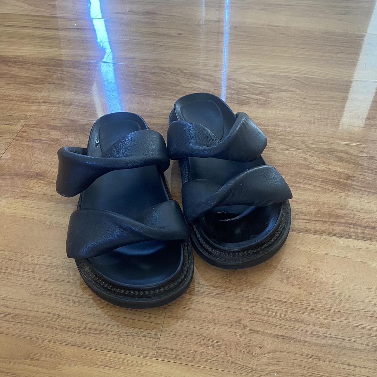 Alias Mae Paris Slides - Black (36) RRP: $200 - Depop