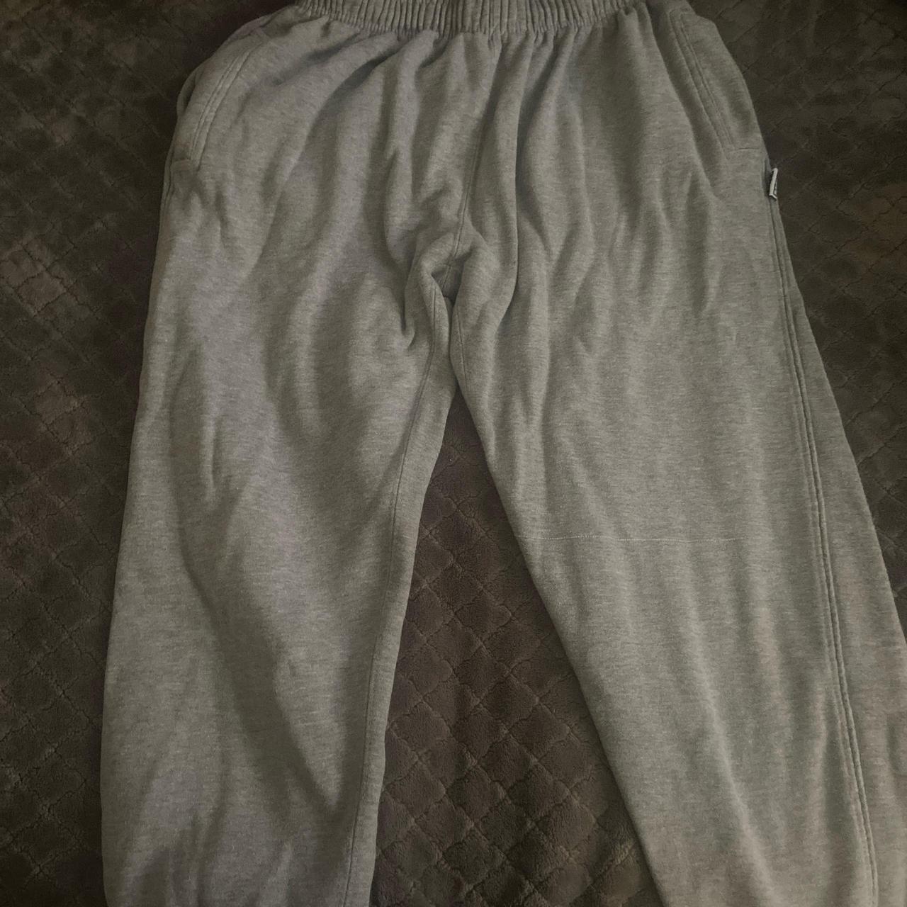 Pro club sweats barely used | Depop