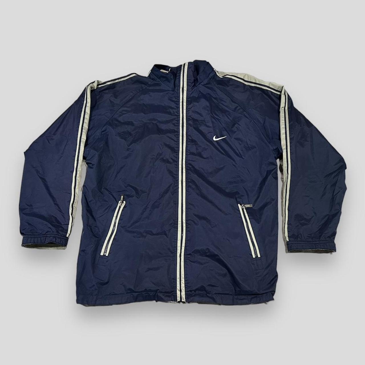 Nike Men's Navy and Cream Jacket | Depop