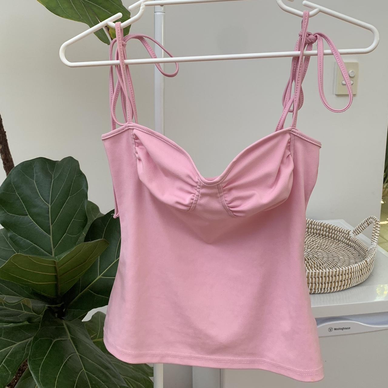 Pink singlet Size medium - Depop