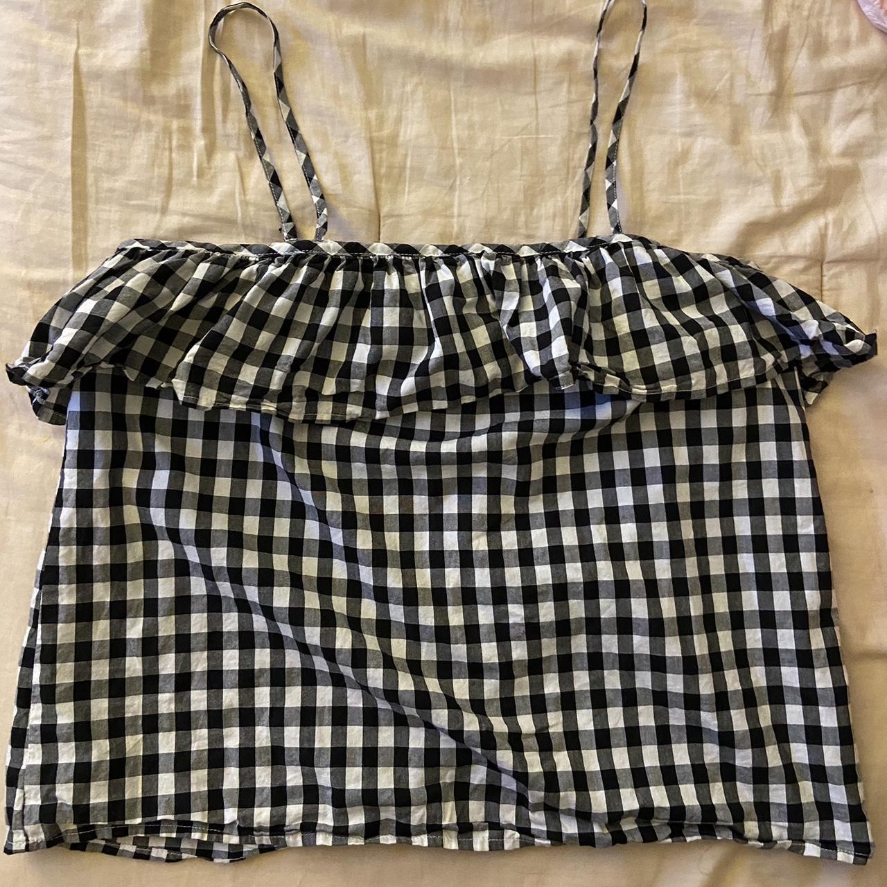 Black and white checkered top with ruffles... - Depop