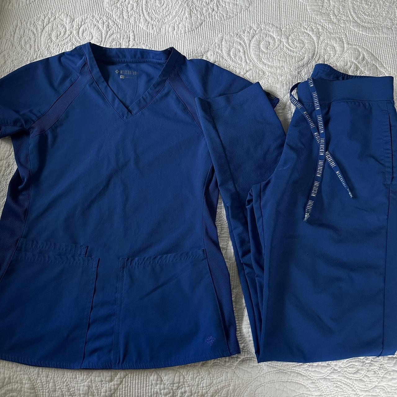 XS blue Med Couture scrub set 32” inseam - Depop