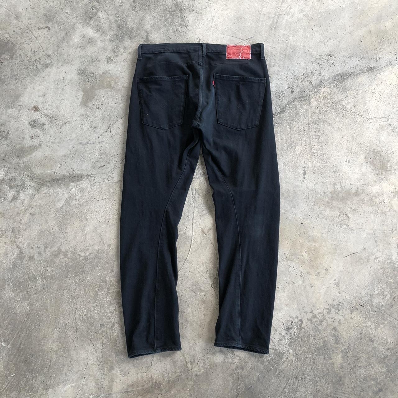 LEVI'S Engineered LEJ 502 Regular Taper Rinse Black... | Depop