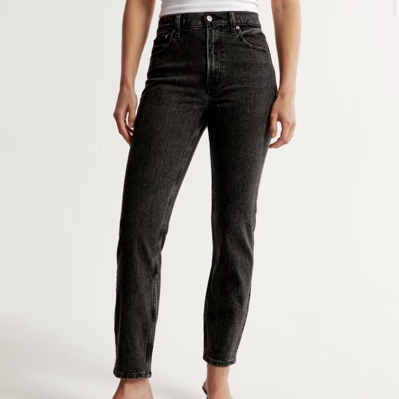 Abercrombie and fitch mom jeans. Almost perfect... - Depop