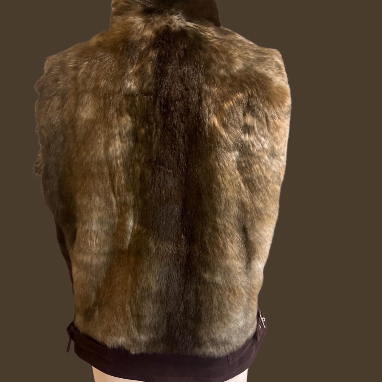 Fur gilets perfect for fall would fit M-l #gilets... - Depop