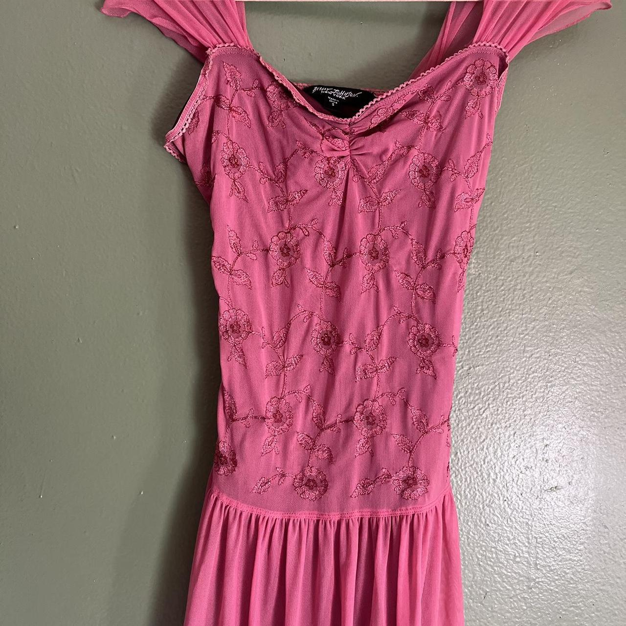 Betsy Johnson 2000s mint condition pink embroidered... - Depop