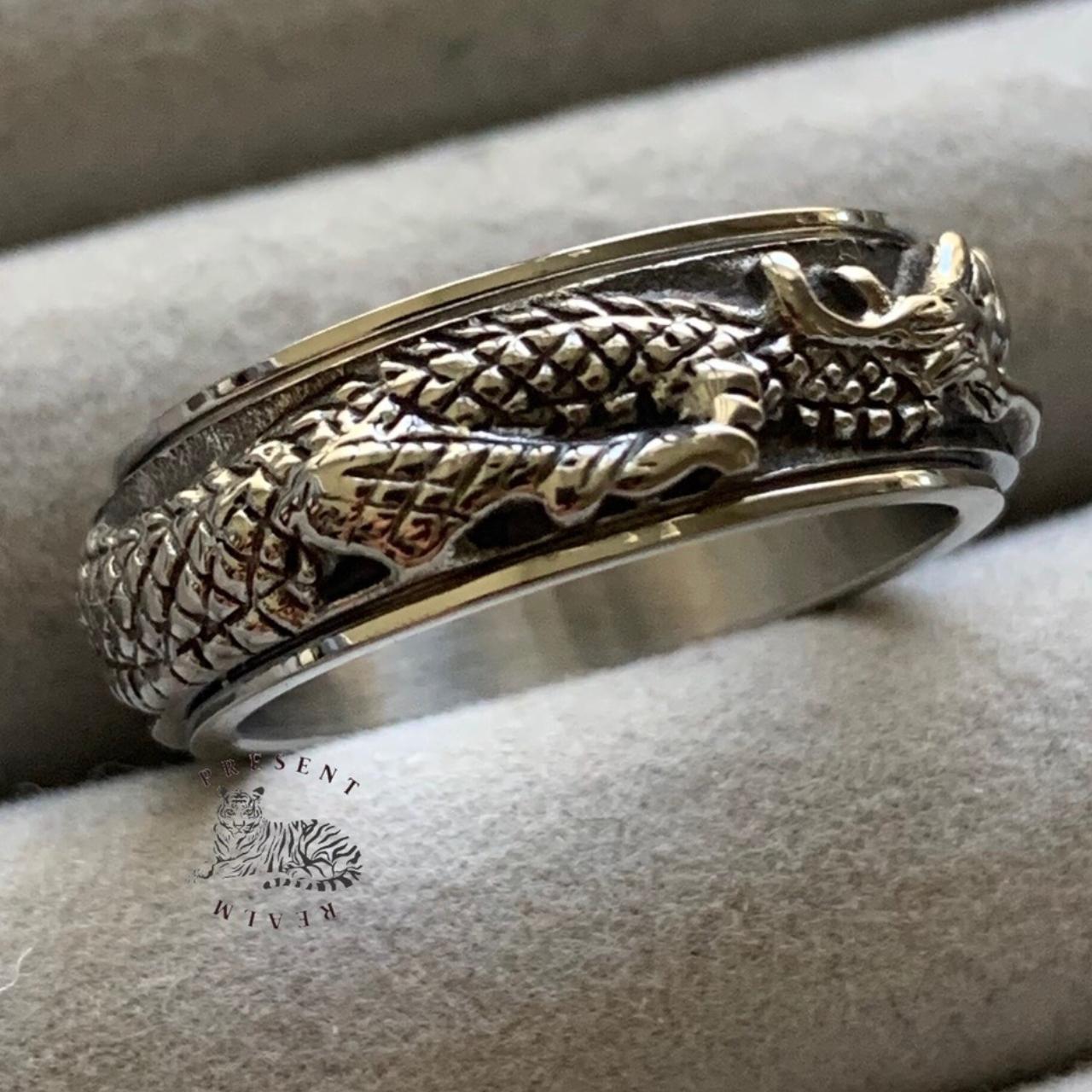 Dragon Spinner Ring, Fidget Ring, Vintage Style... - Depop