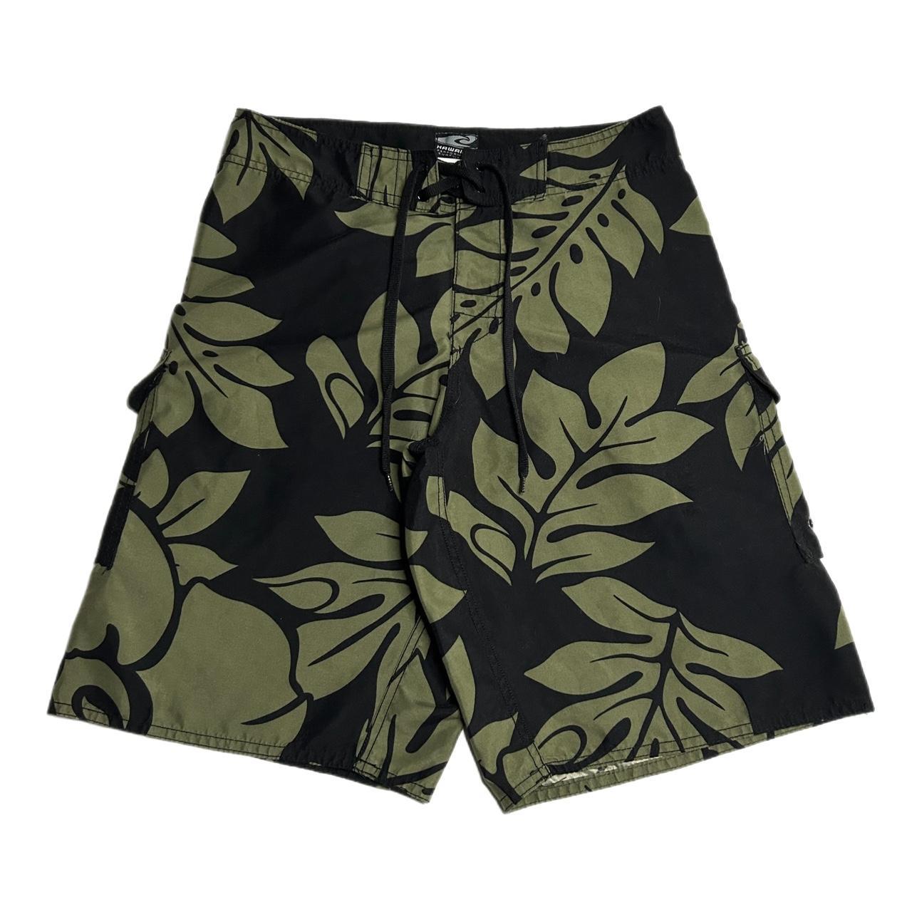 Hawaiian Performance Surfwear Floral Cargo Board... - Depop