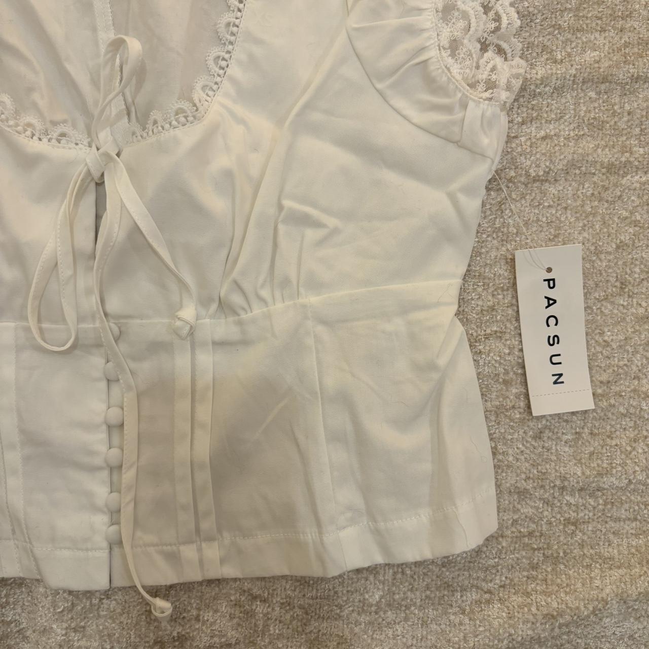Super cute Pacsun (Beverly and Beck) white & lace... - Depop