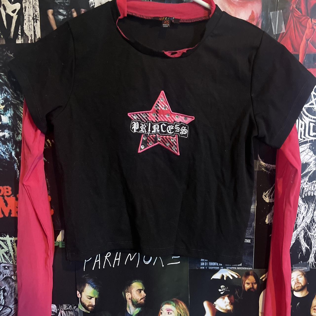 Dolls kill Delia’s top Top of top has been cut - Depop