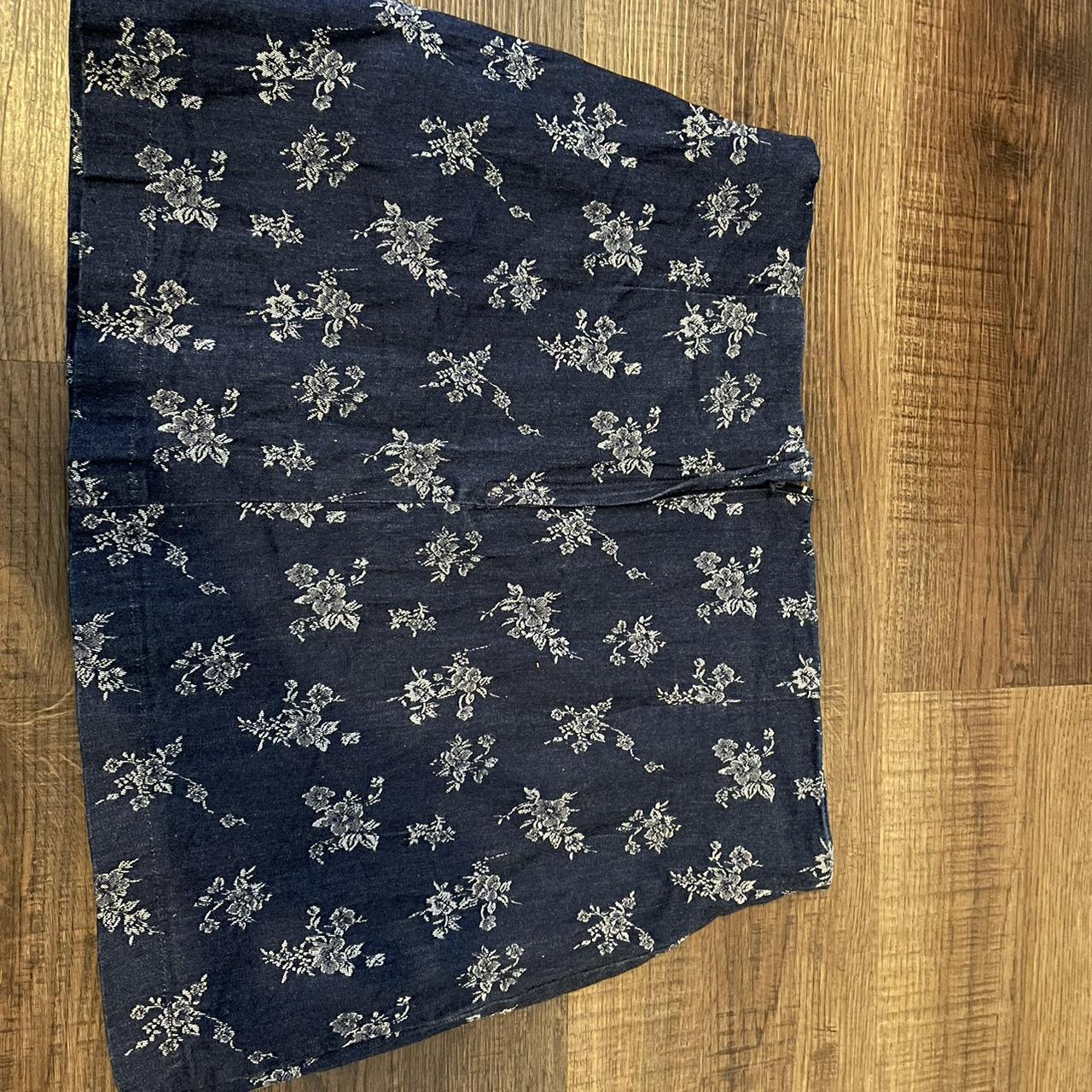 Vintage New Look Mini Skirt Y2K Perfect Condition... - Depop