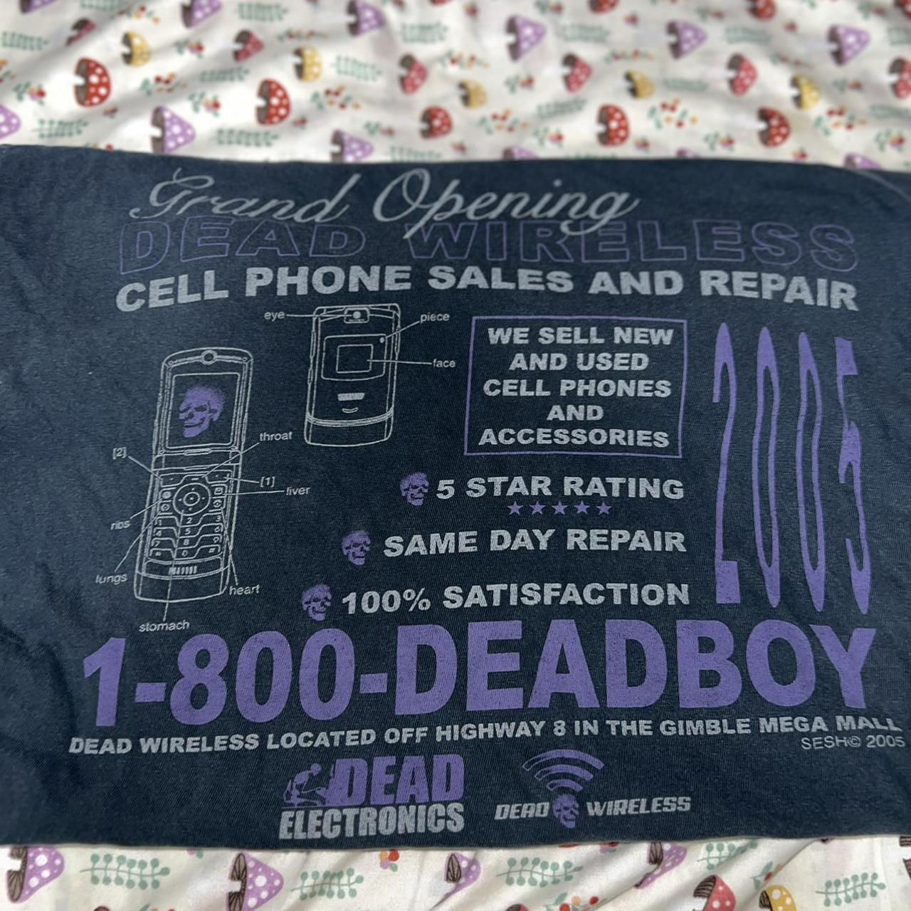 TeamSesh Dead wireless T-shirt in good condition... - Depop