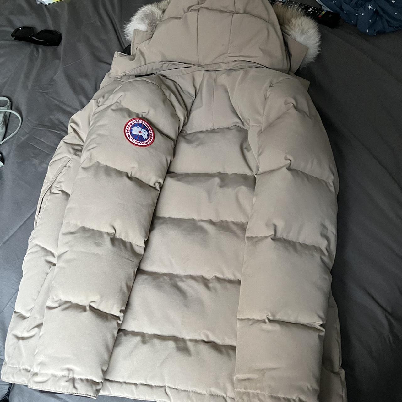 Canada goose beige parka womens - Depop