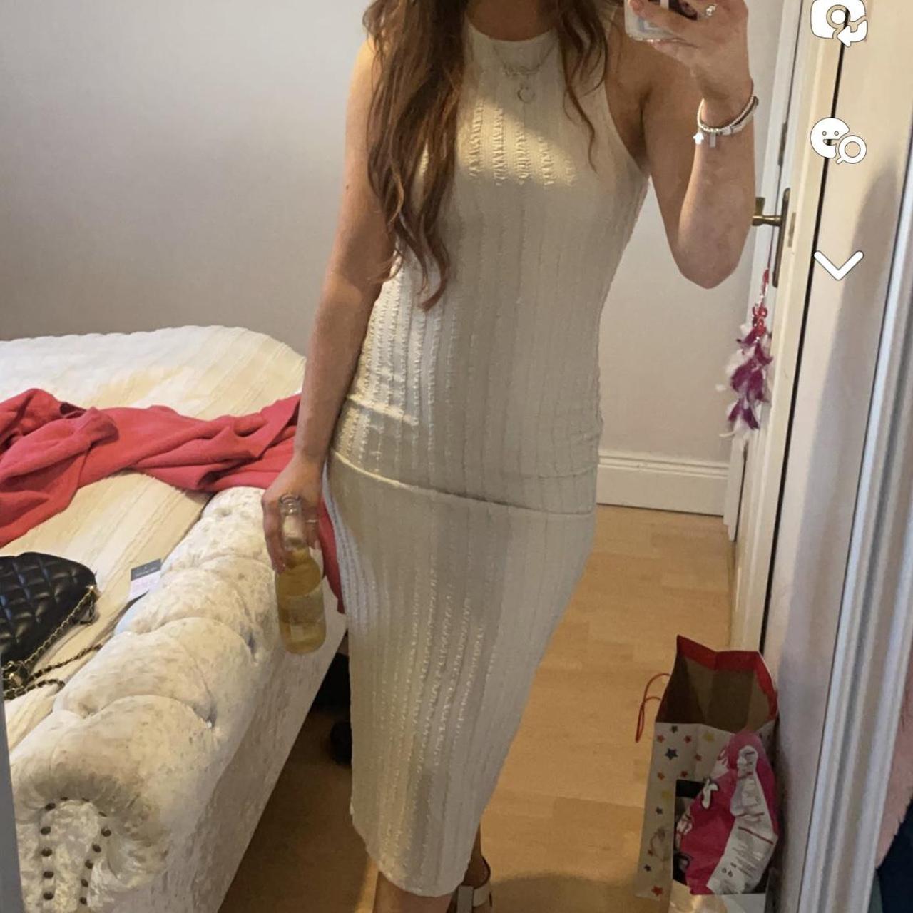 primark cream maxi dress worn once so comfortable... - Depop