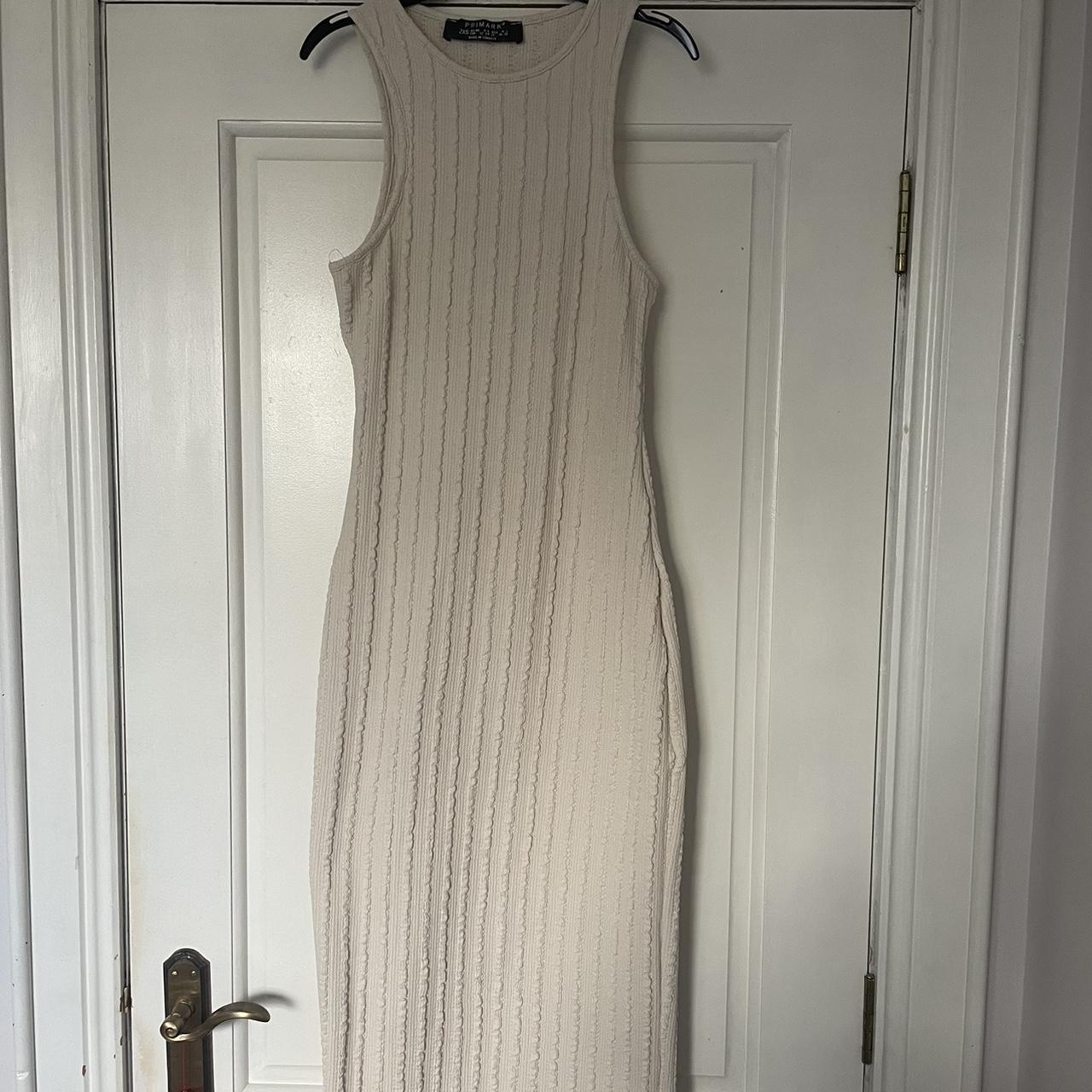 primark cream maxi dress worn once so comfortable... - Depop