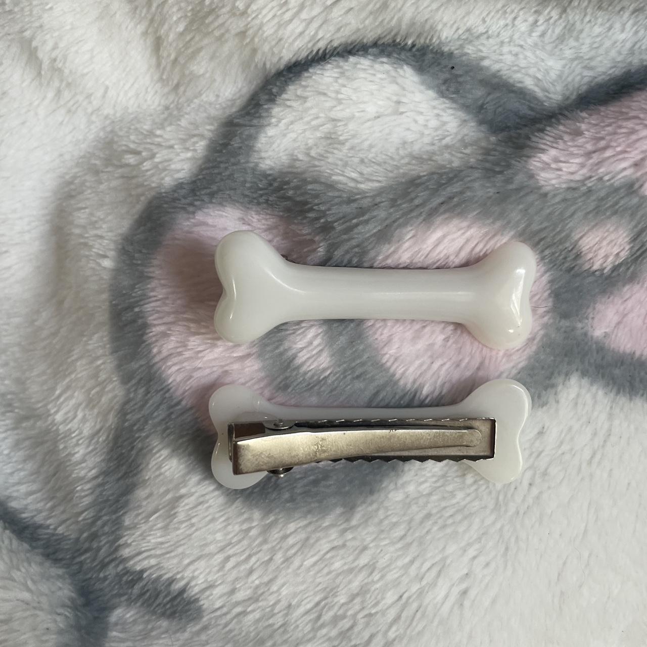 🦴DOG BONE HAIR CLIPS🦴 -super cute hair clips -dog... - Depop