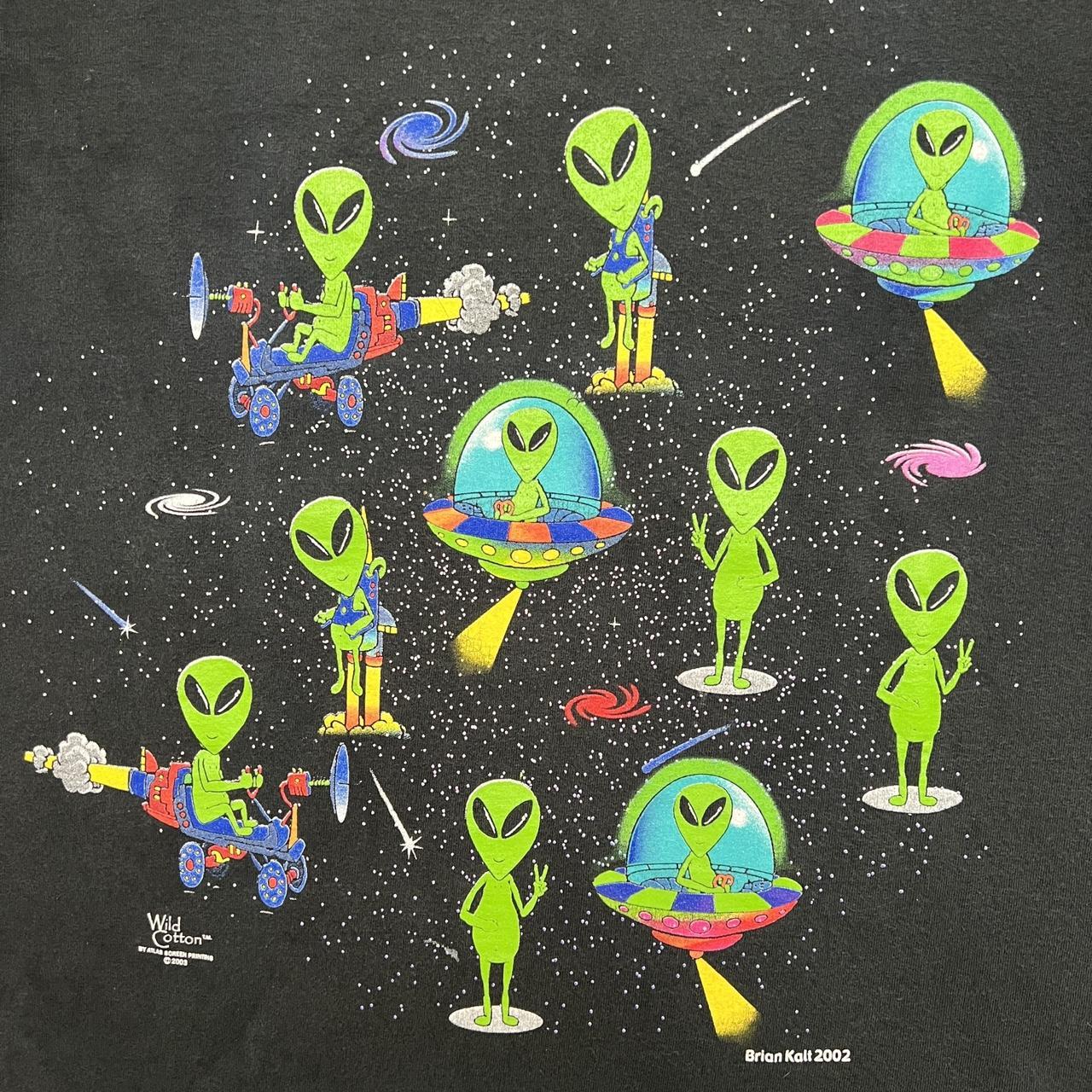 Vintage 2000s Y2K Alien Faces Space T Shirt * size:... - Depop