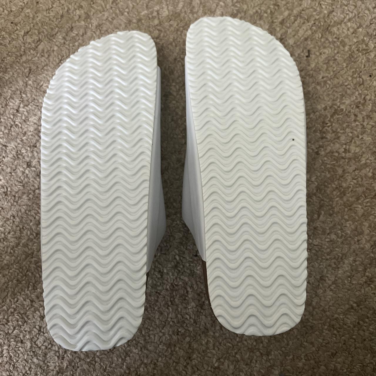 ASOS Men’s white sandals #Asos #sandals #slippers - Depop