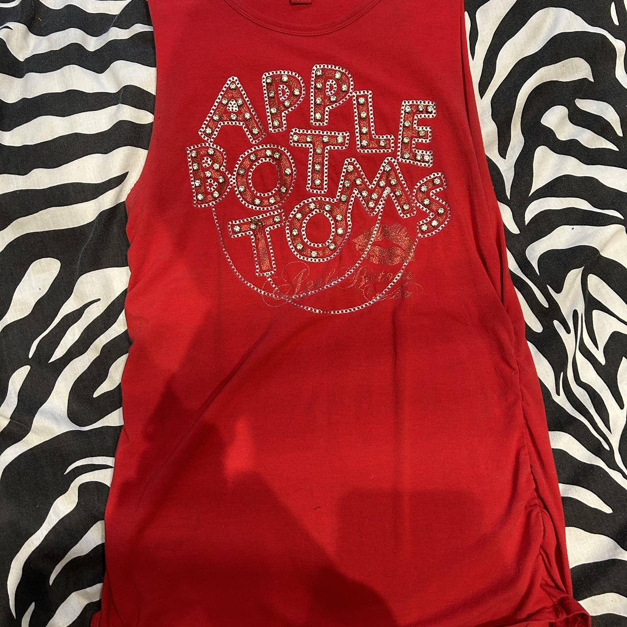 Red apple bottom t shirt worn once, excellent... - Depop