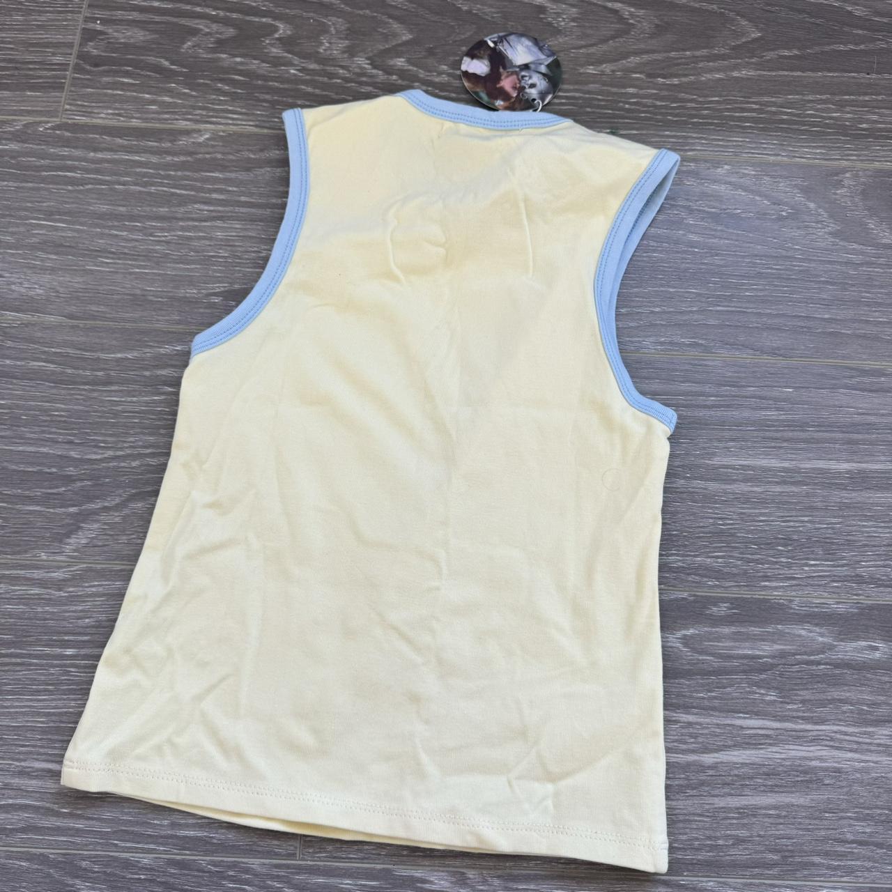pastel yellow summer tank 🚲 size SMALL - Depop