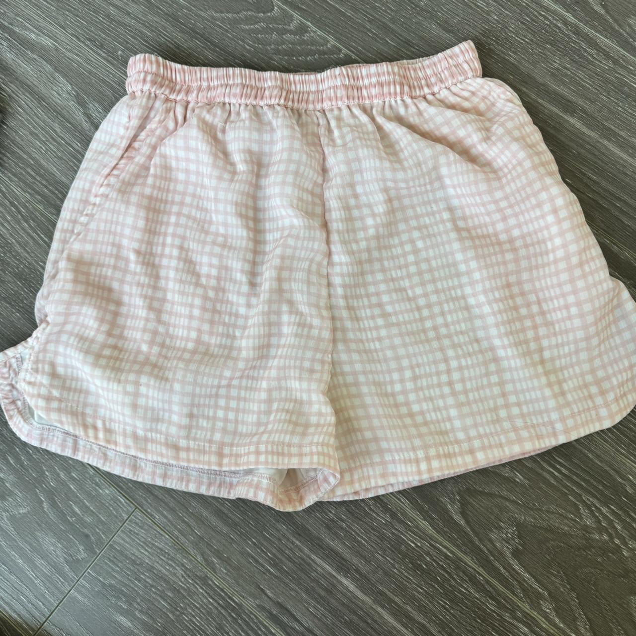 baby pink checkered shorts 🍰 best for sizes... - Depop