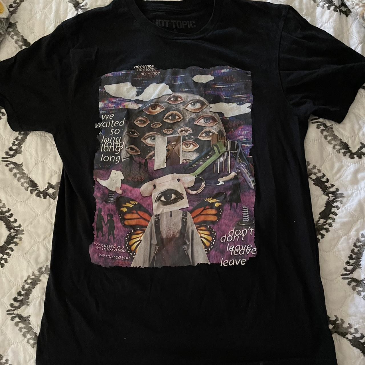 Hot Topic black cotton tee - Depop