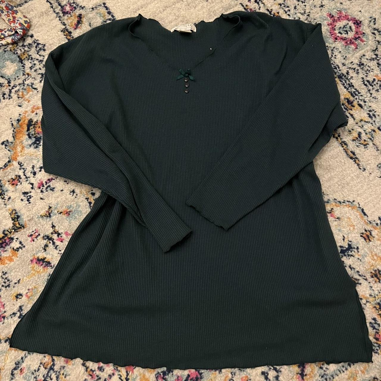One Step Up Women's Green Jumper | Depop