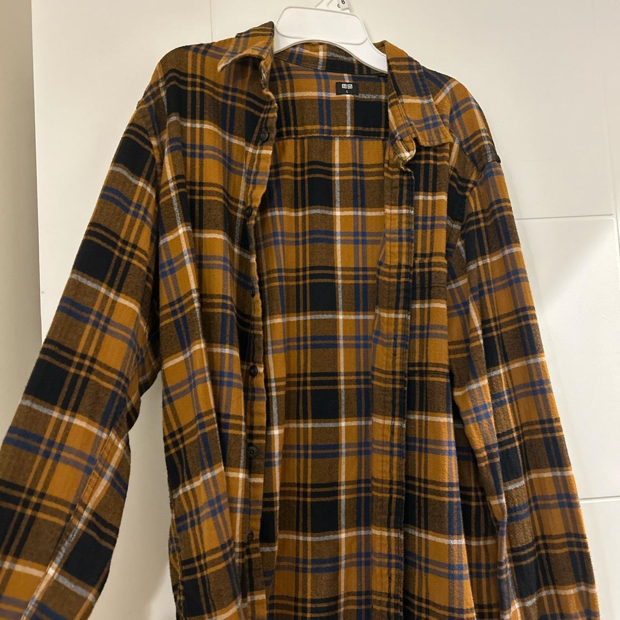 Uniqlo flannel - Depop