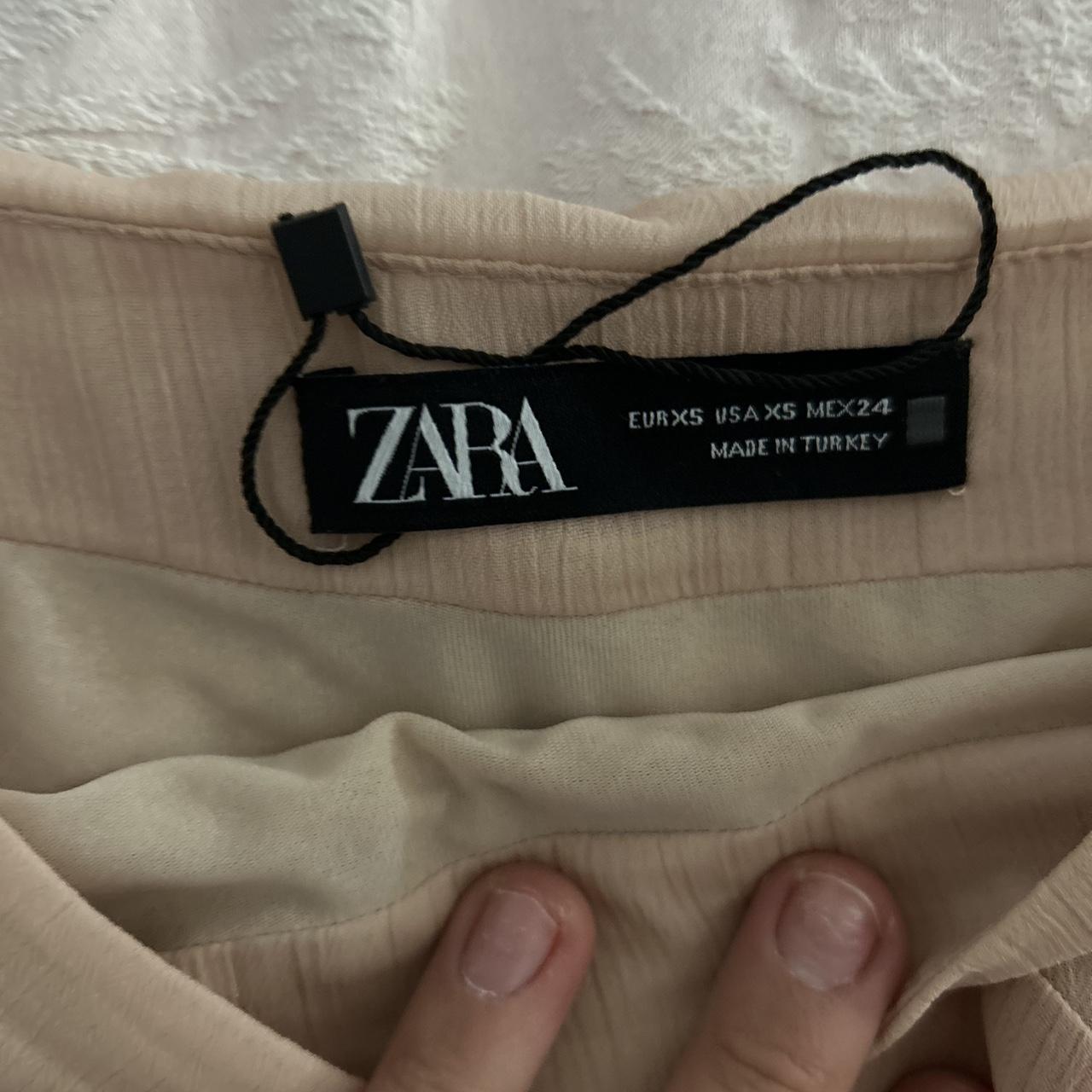 Zara beige and black Parisian chic set!! DEPOP... - Depop