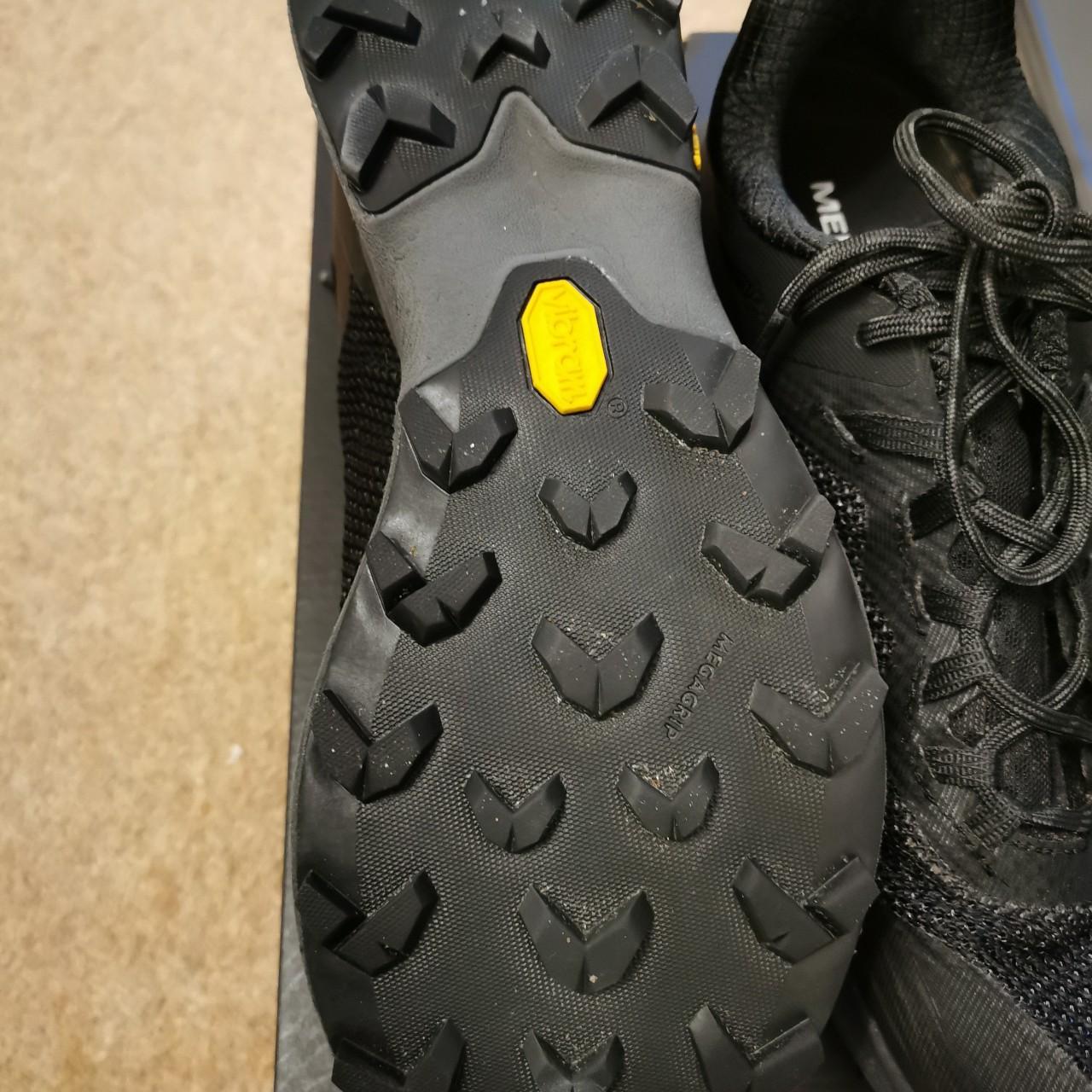 Merrell Men's Black Trainers | Depop