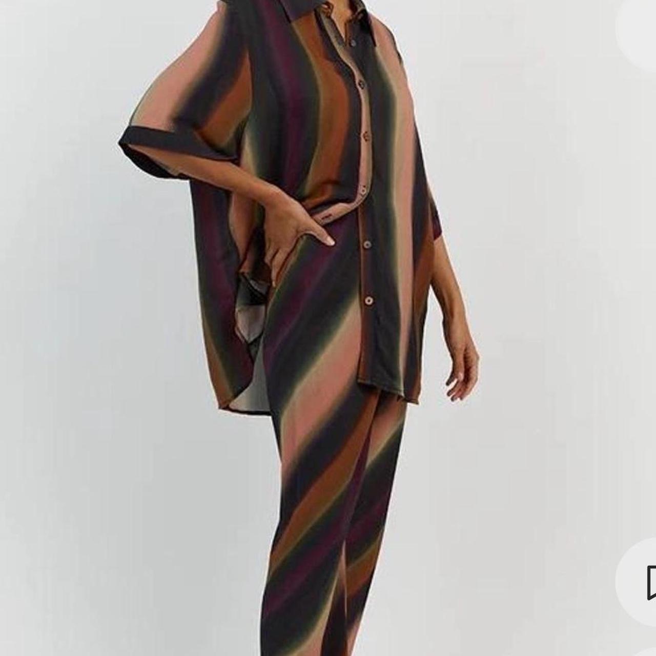 Dissh swirl multi set - Depop