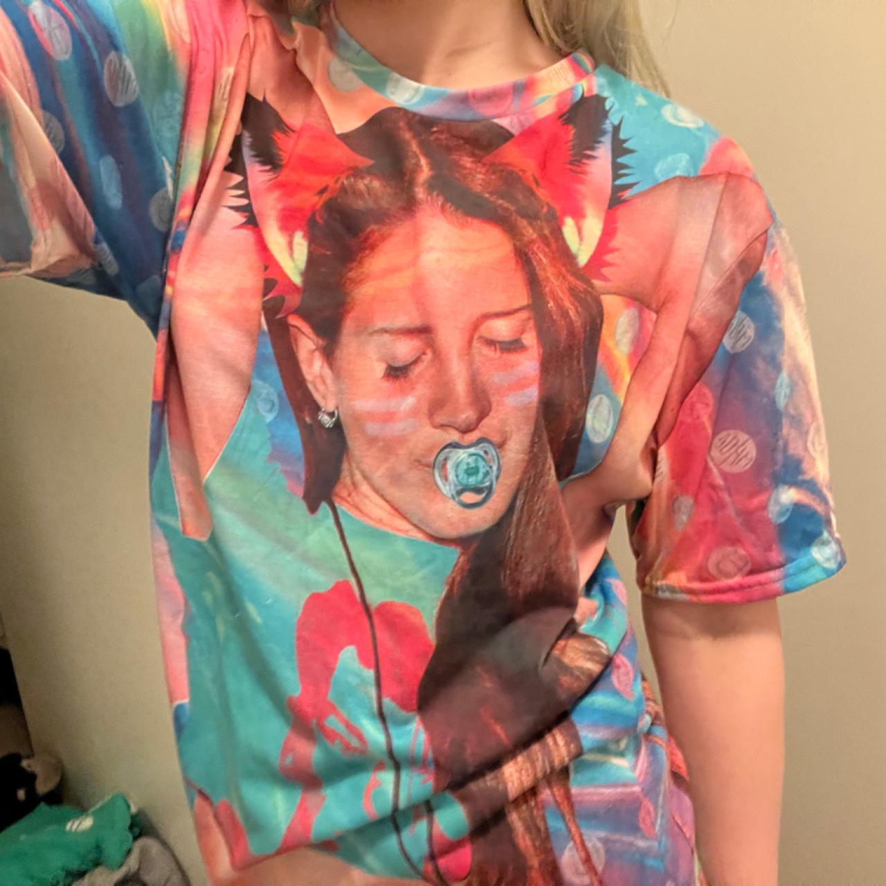 Super cool Lana del Rey (Rave lol!!!) shirt, barely... - Depop