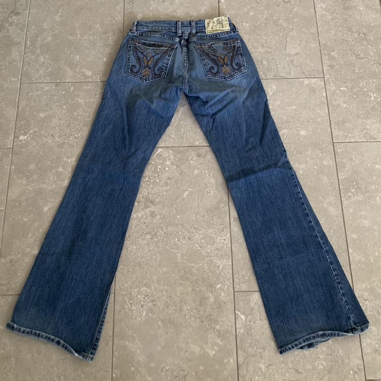 Vintage low rise lucky jeans! tagged a size 0/25... - Depop
