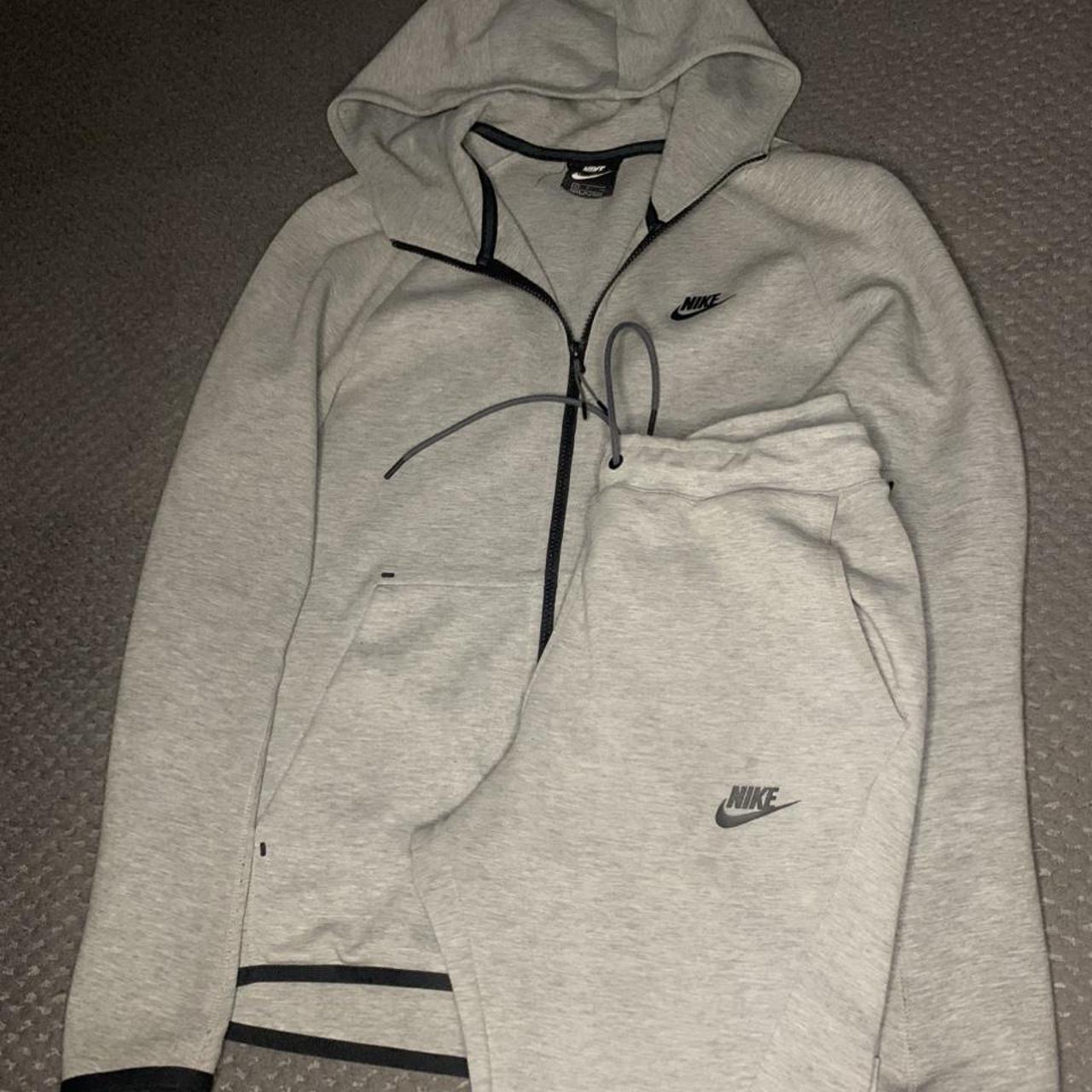 Grey old season nike tech fleece set - Depop