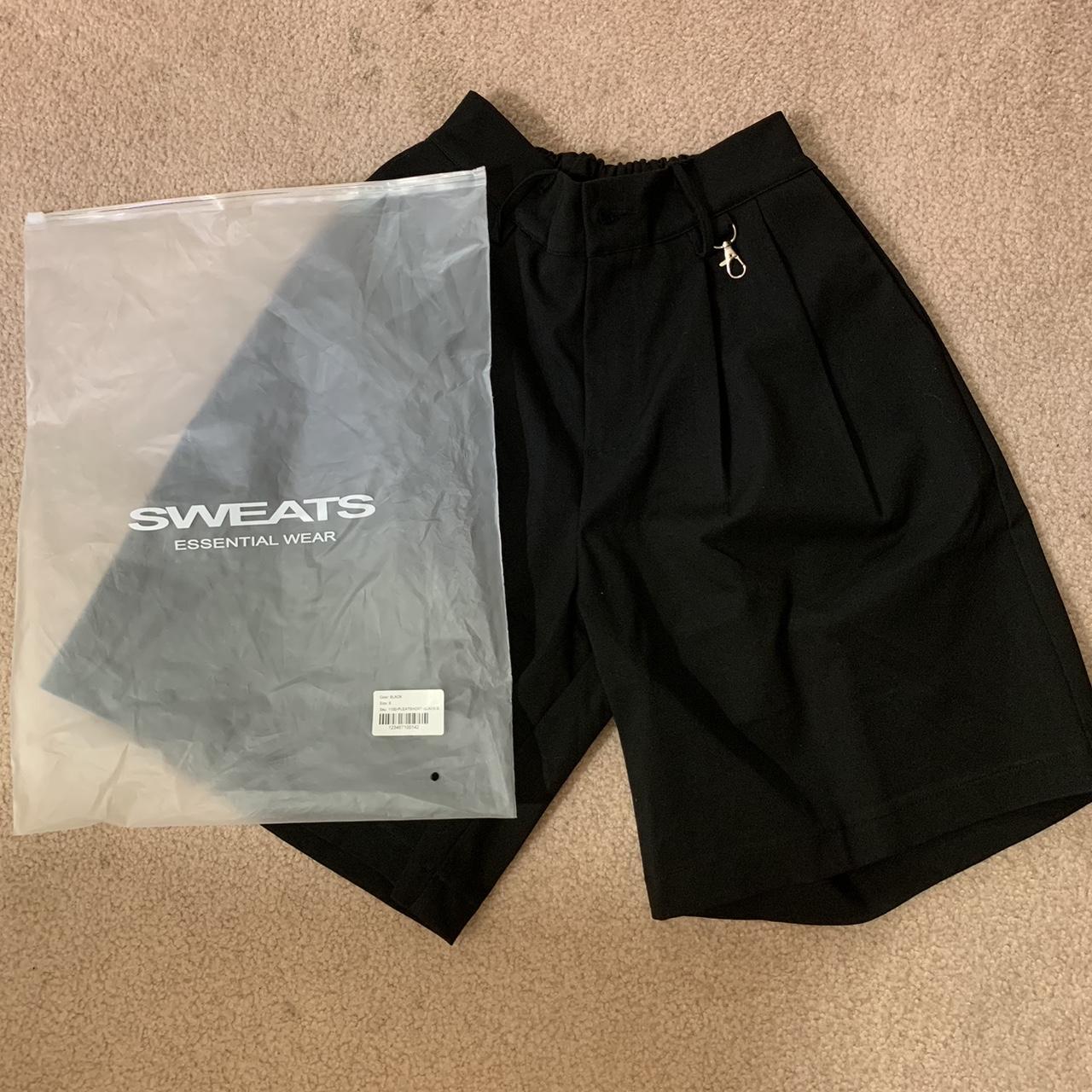 sweatscollective pleated shorts size small (tried on... - Depop