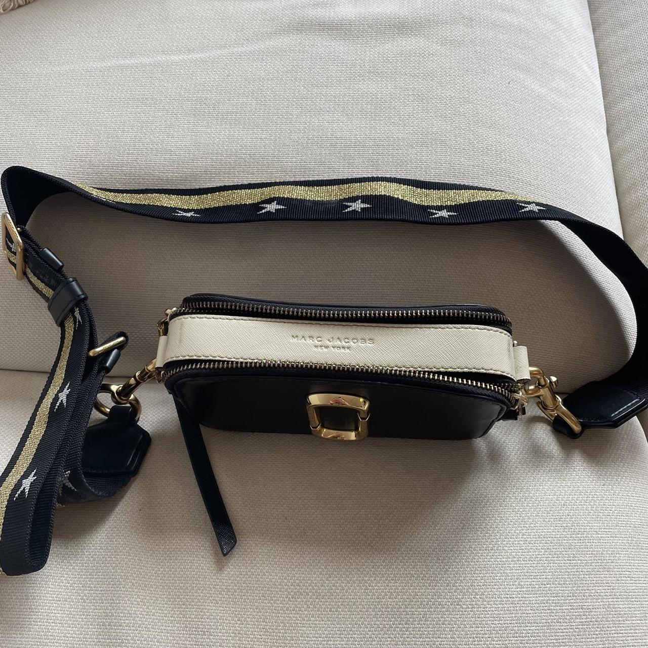 Marc Jacobs Camera Bag Comes with 2 straps Used... - Depop