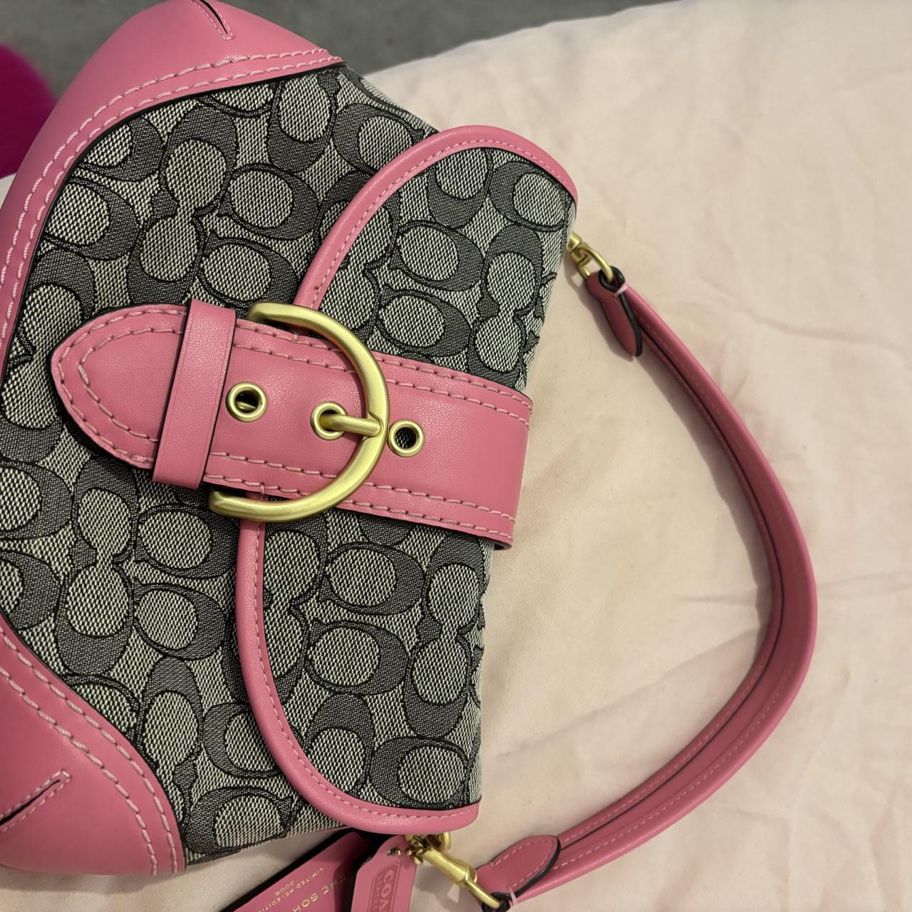 Coach Signature jacquard Soho bag Pink A bit of... - Depop