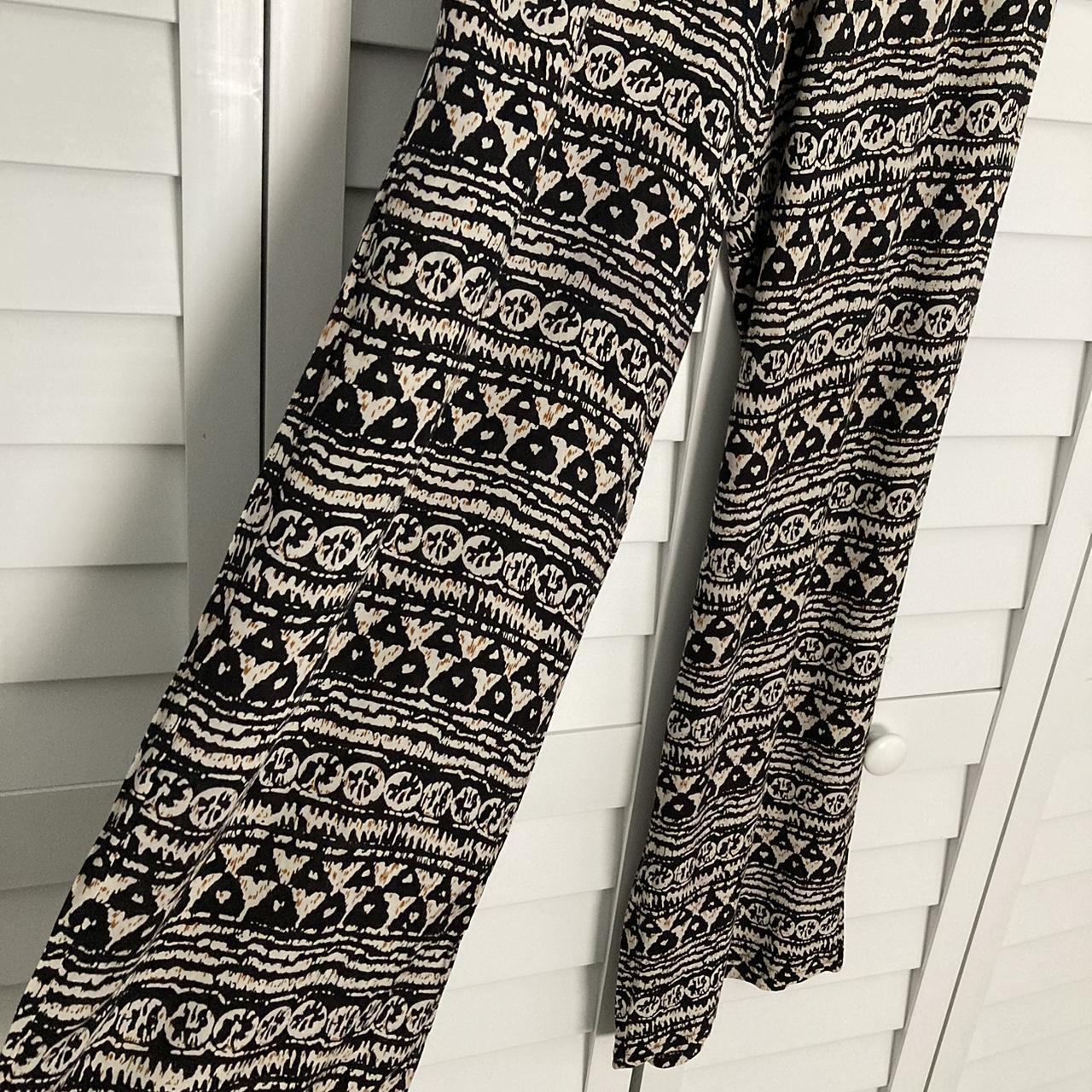 Black & Cream Print Wide-Leg Pants ~ Solitaire ~... - Depop