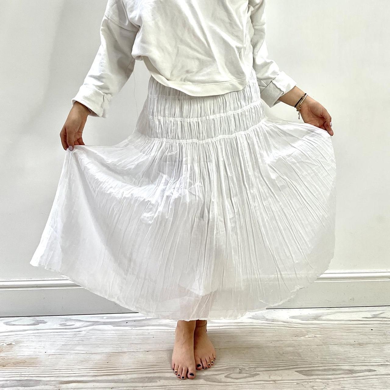 Lovely white floaty midi skirt Brand New with tags... - Depop