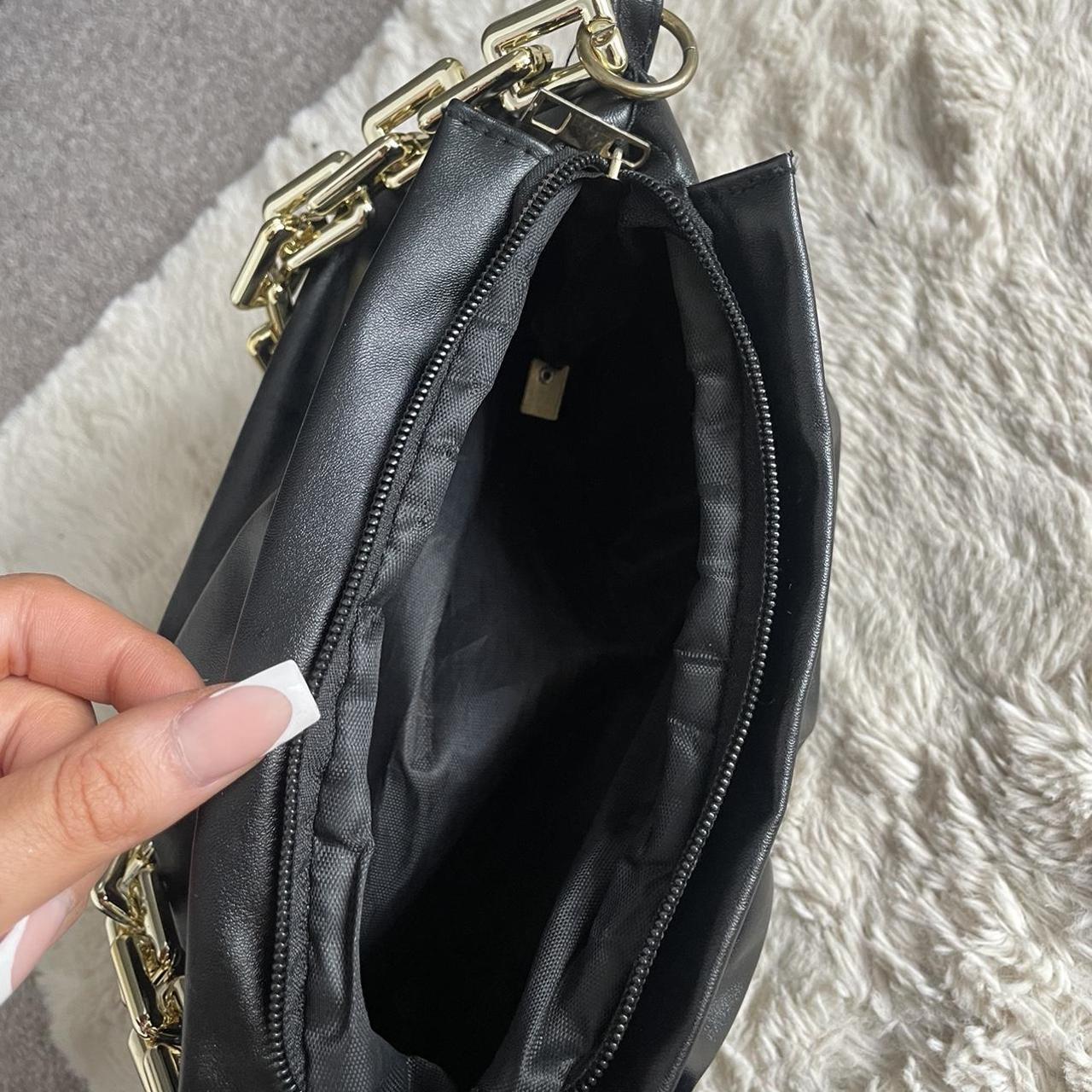 Black puff ruched bag with square gold chain Brand new - Depop