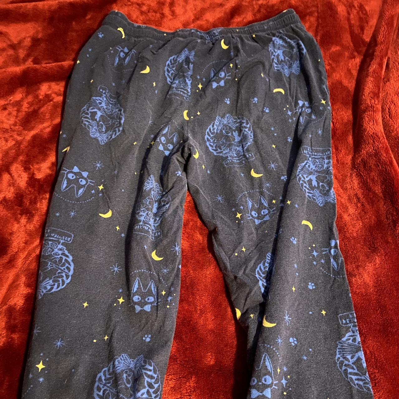 Hot Topic Men's Navy and Blue Pajamas | Depop