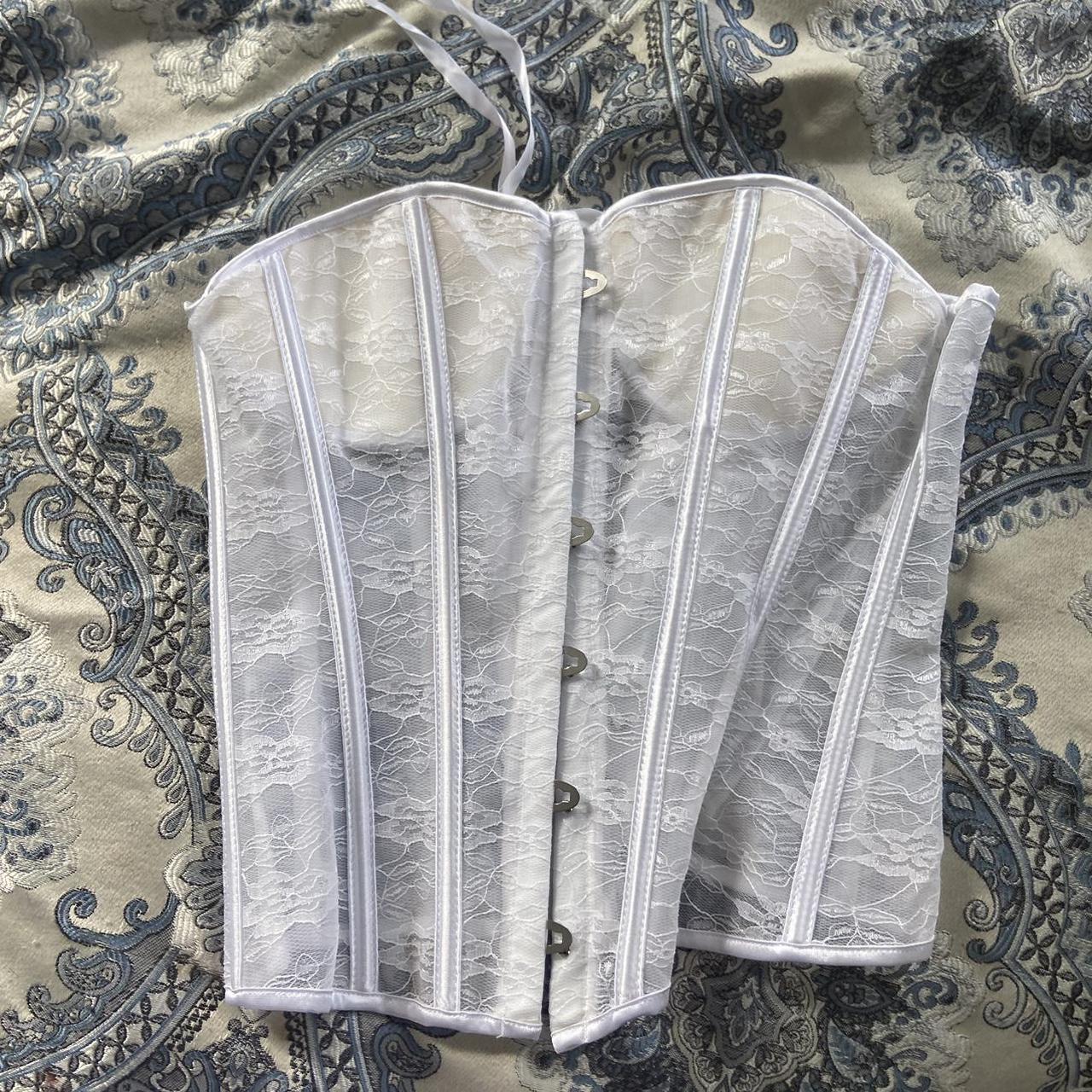 gorgeous cottagecore coquette white lacey corset - Depop