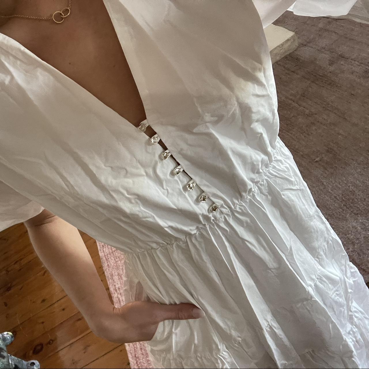 Nicholas white midi dress Size 6 Comes with belt not... - Depop