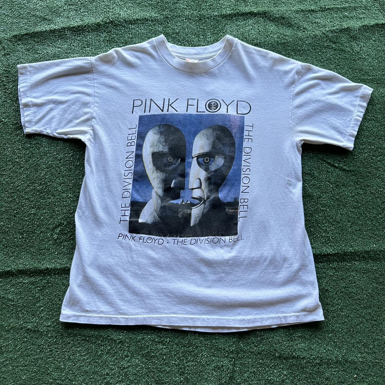 Vintage 90s Pink Floyd Band tee - nice front and... - Depop
