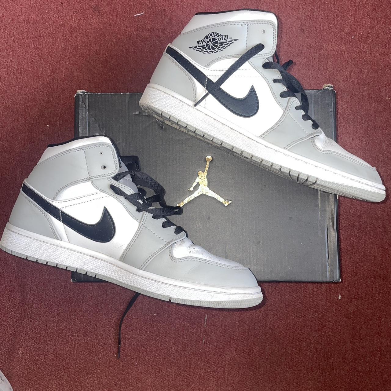 Air Jordan 1 Mid Light smoke Grey - Depop