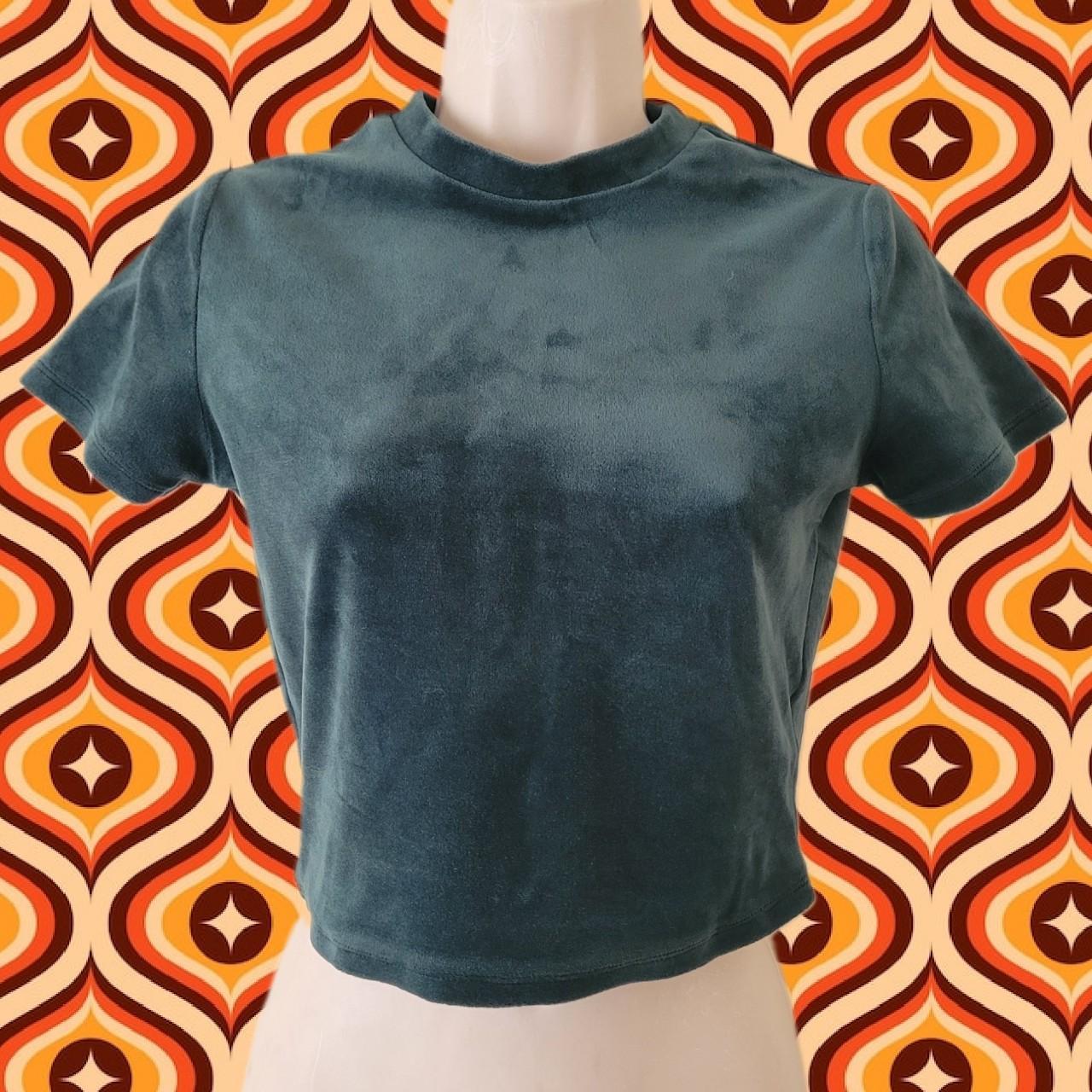 Factorie dark green velour crop top. Would best fit... - Depop