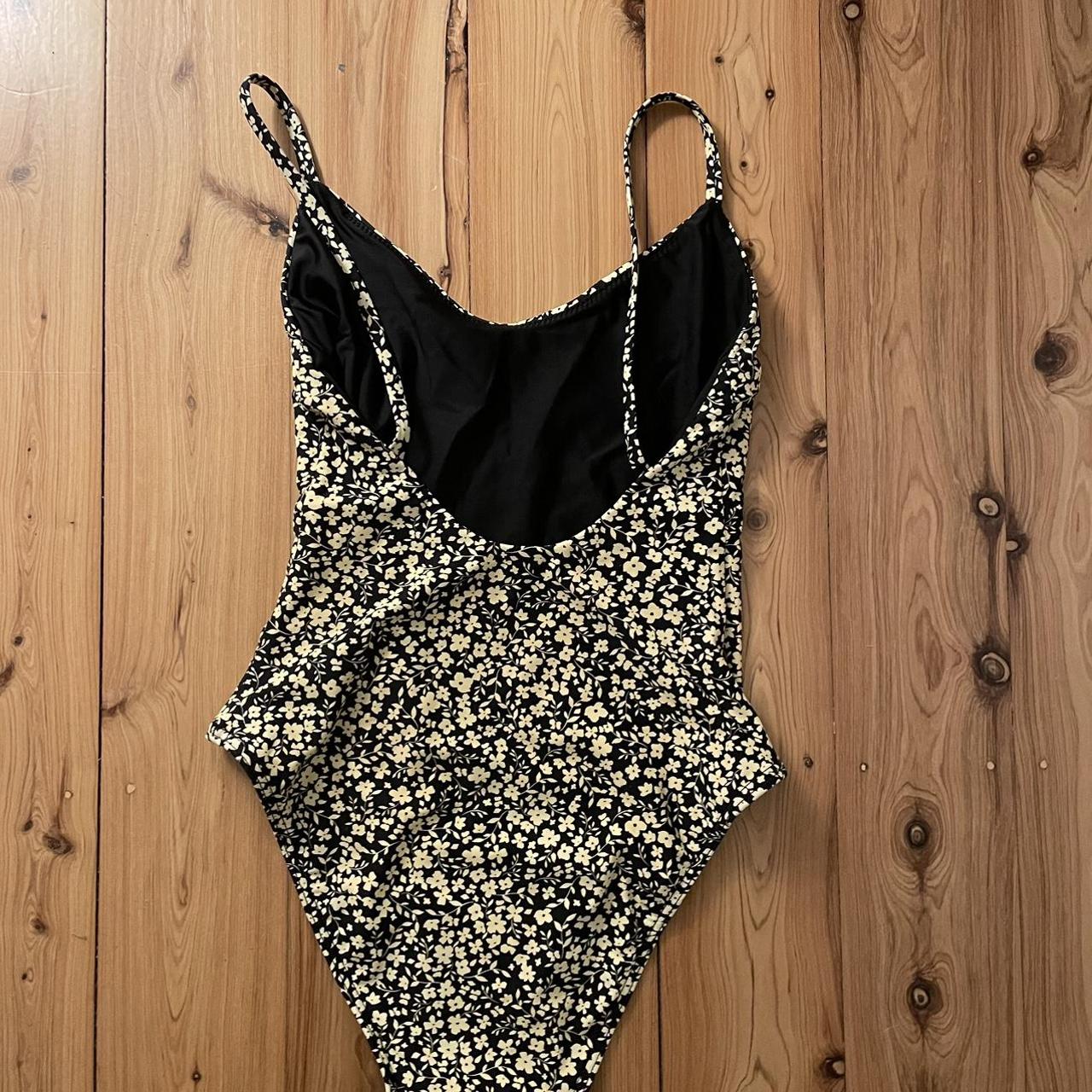 Matteau scoop maillot Size 1 Worn once and washed... - Depop