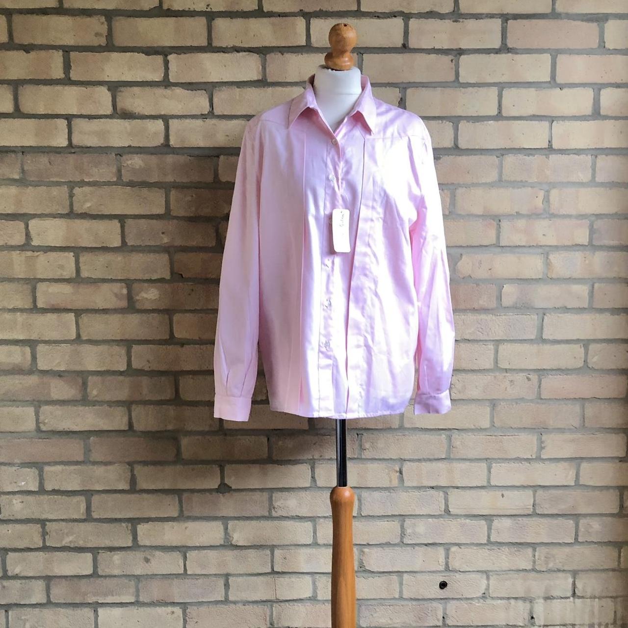 Women's Pink Shirt | Depop