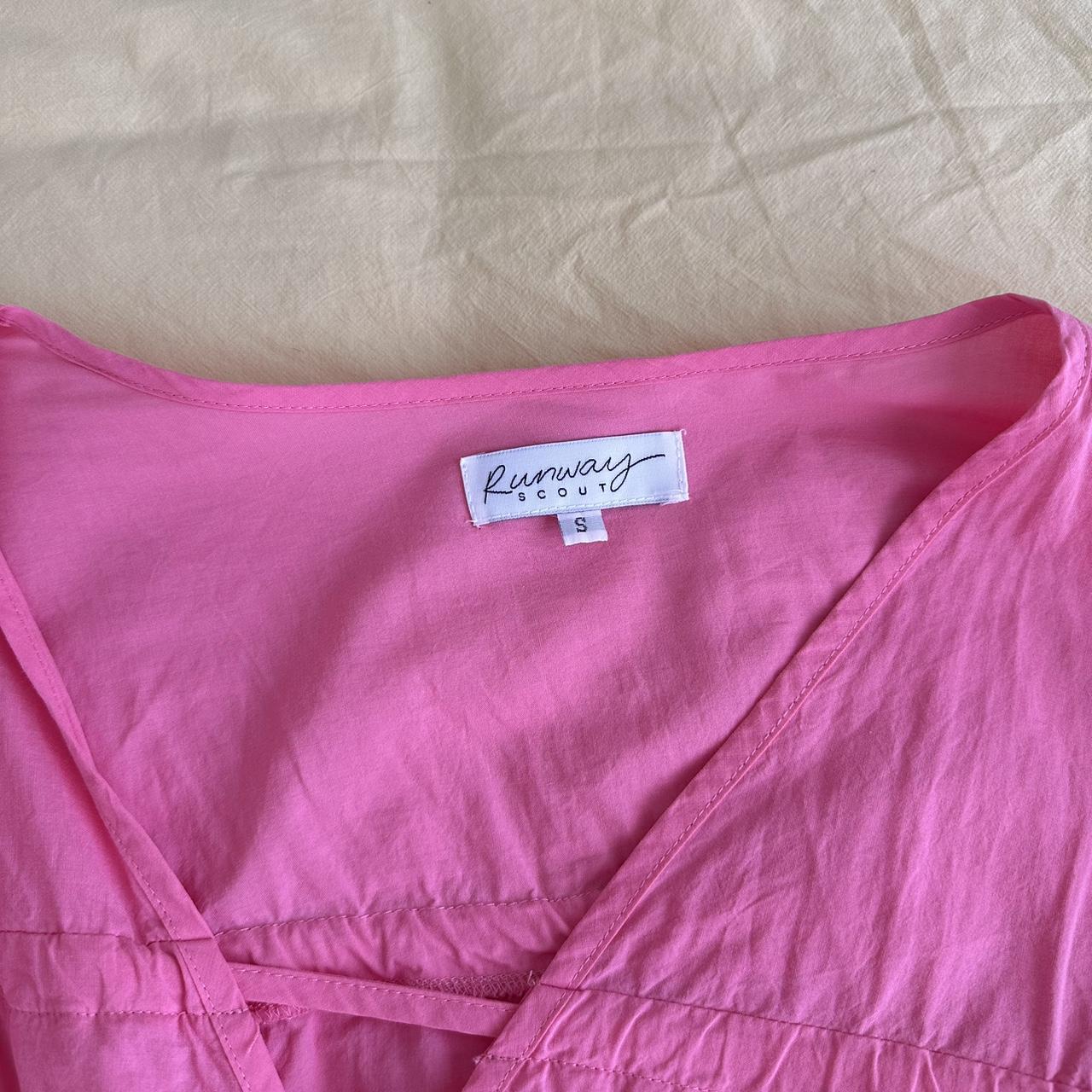 Runway Scout Dress Size S - Depop